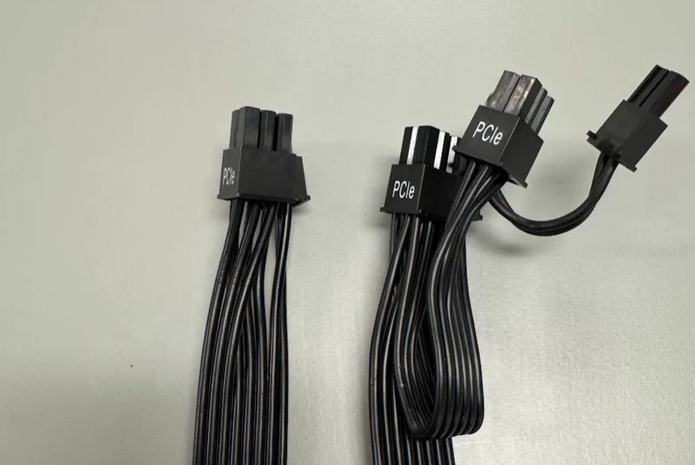 16 pin power connector compared VS 8-pin power connector